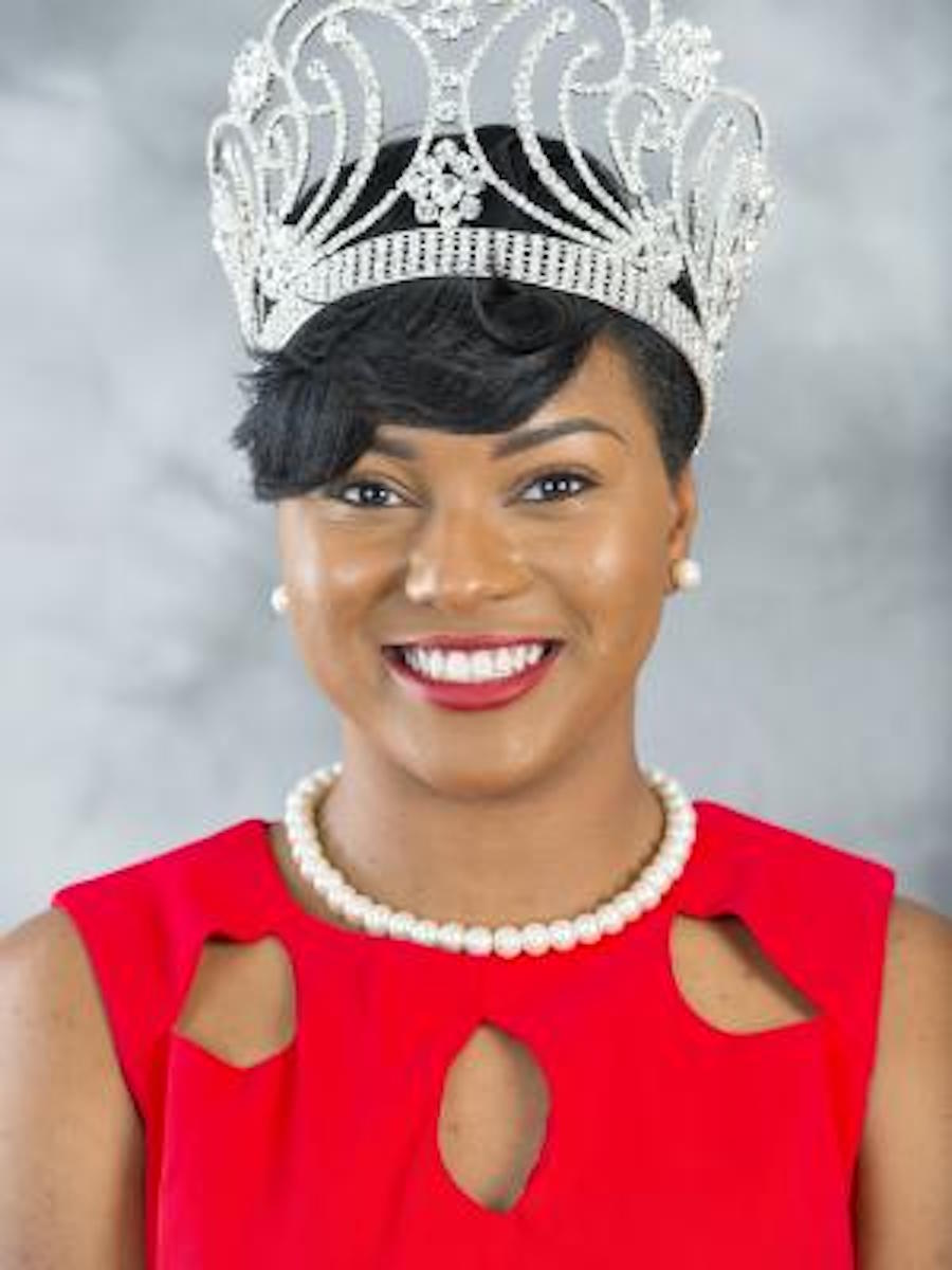 Miss Winston-Salem State University Crowned Today as Food Lion's Miss ...