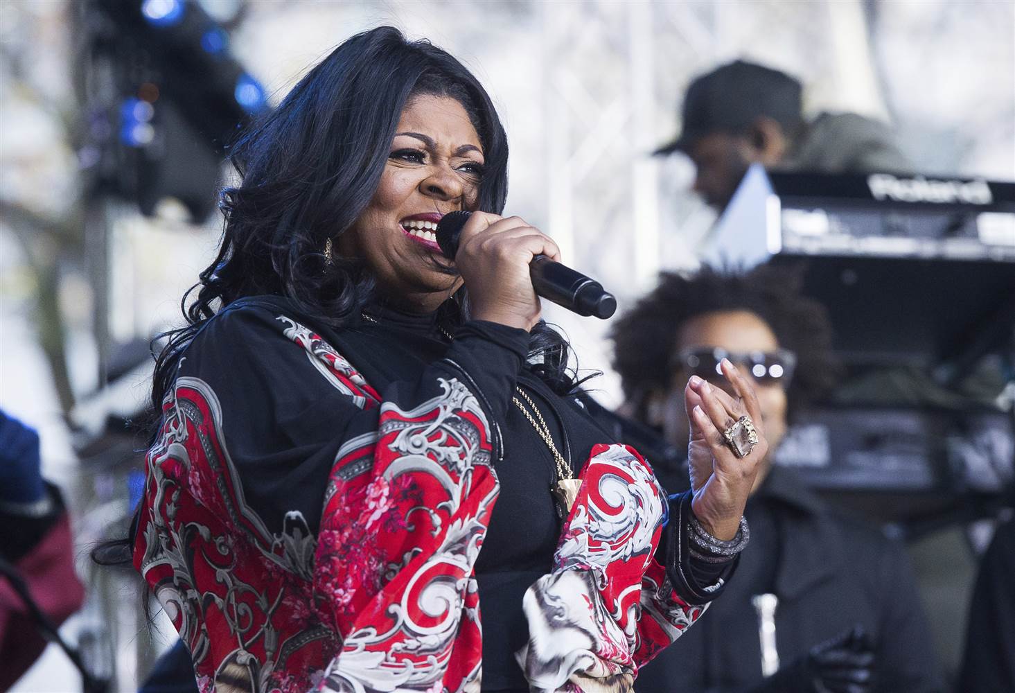 HBCU Radio Station Cancels Kim Burrell’s Show Following Her Comments On ...