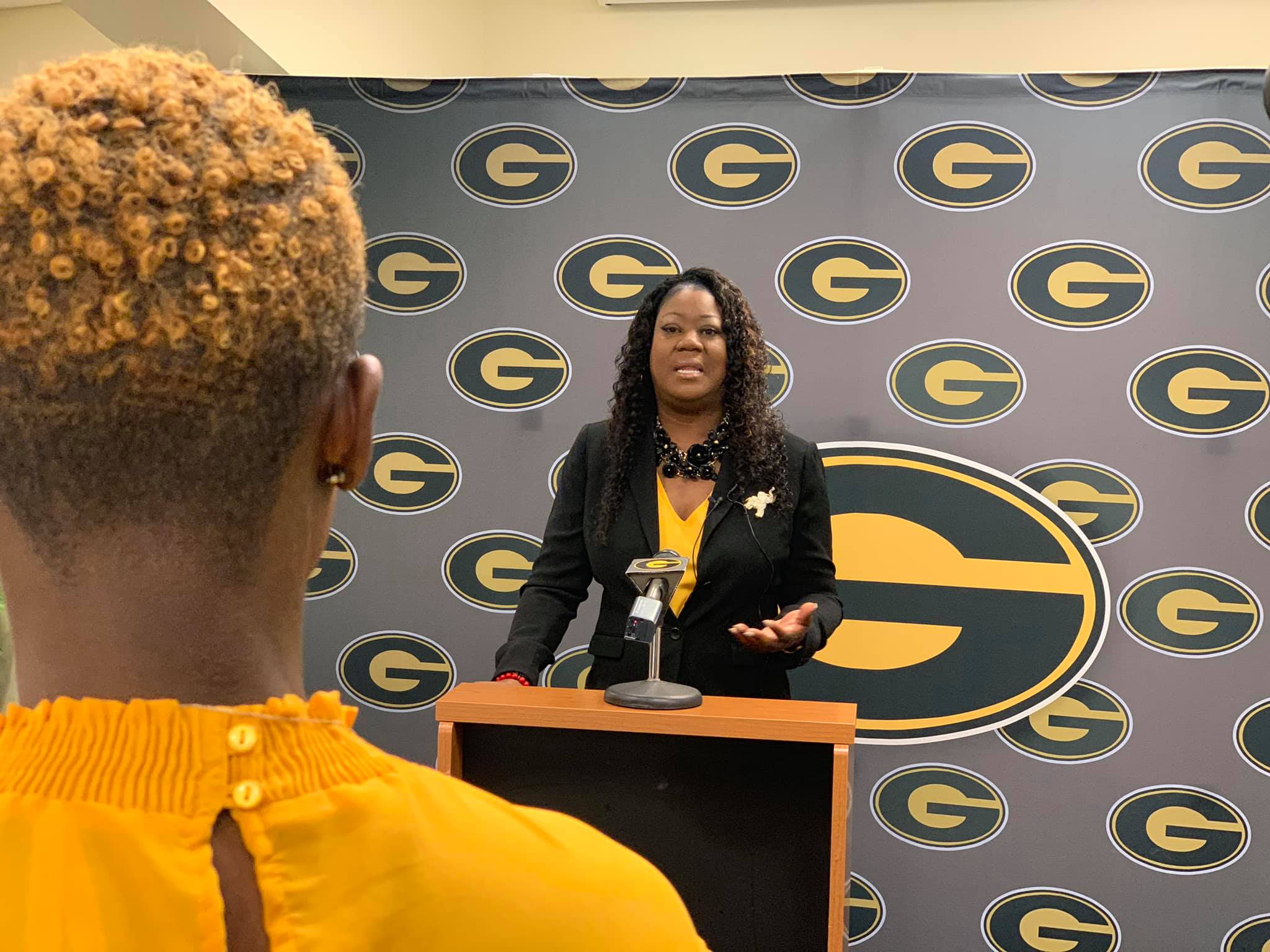‘I'm Home’: Trayvon Martin's Mother Sybrina Fulton Returns To Grambling ...