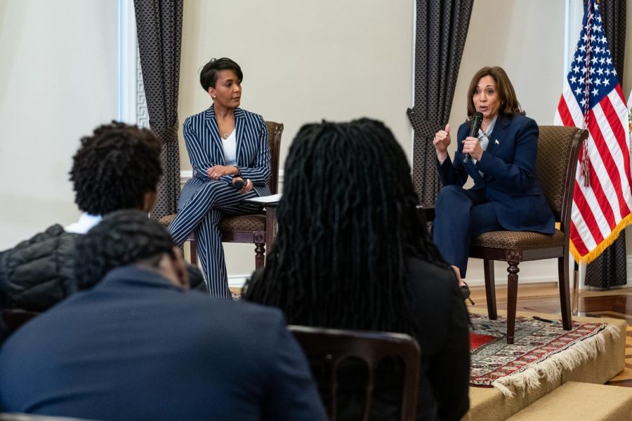 VP Kamala Harris Meets With HBCU Student Journalists and ...