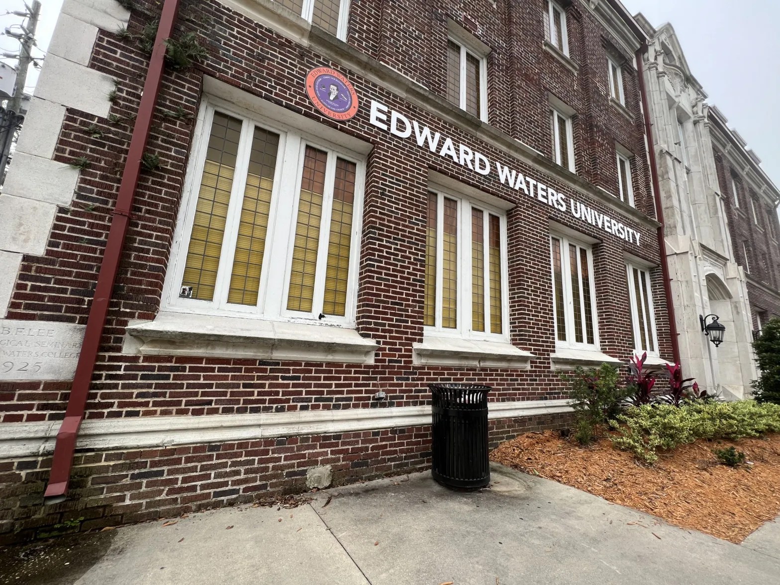 Jacksonville Shooter Visited Edward Waters Univerity Before Racist Mass ...