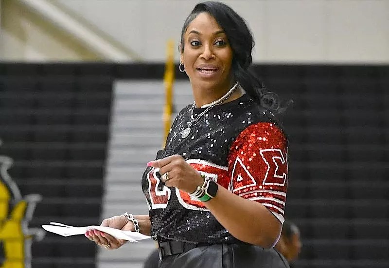 Dawn Thornton Signs Multi-Year Contract Extension With Alabama A&M ...